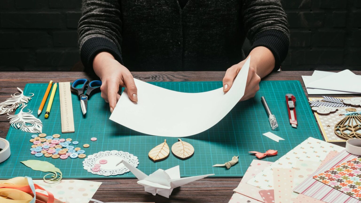 22 Ingenious Ways to Wrap Gifts Using Recycled Materials - Thrifty Gifters
